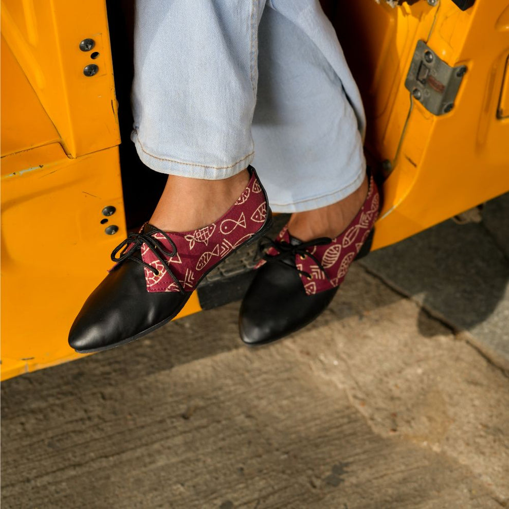 pataka Black Maroon Fish – The Madras Trunk