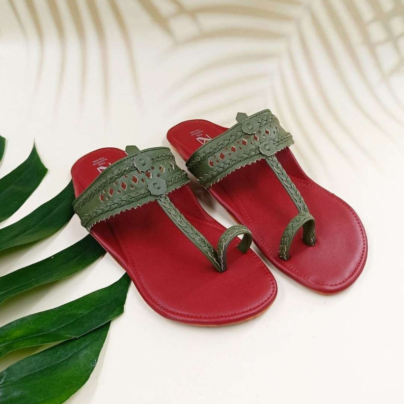 Haiku Red Olive – The Madras Trunk