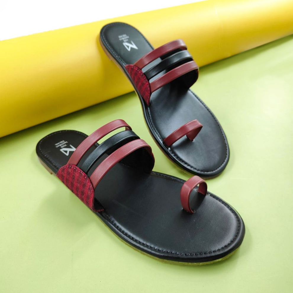 Nila Black Maroon – The Madras Trunk