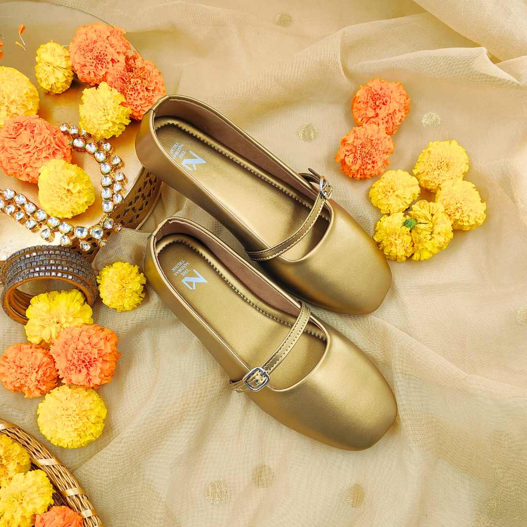 Meri Jaan Antique – The Madras Trunk