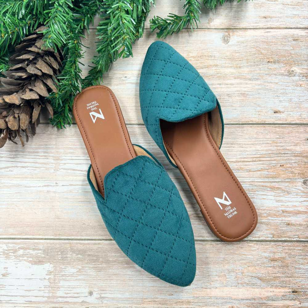 Harley Eva Teal Velvet – The Madras Trunk